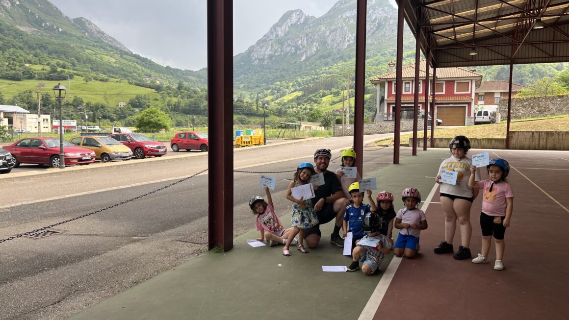 Fin de curso de la BiciEscuela en los colegios de Proaza y Quirós – La ...